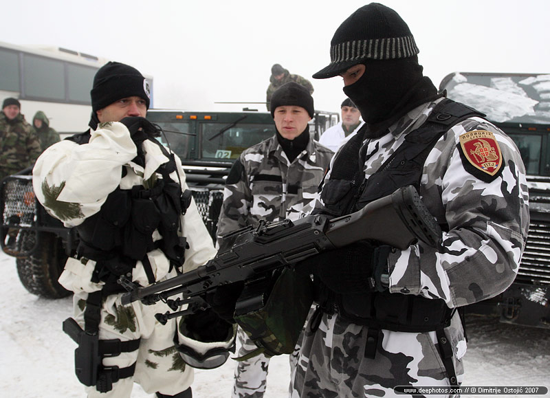 HercegBosna.org • Pogledaj temu - Vojne fotke