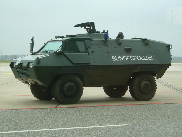 Oklopni transporter Hermelin TM-170