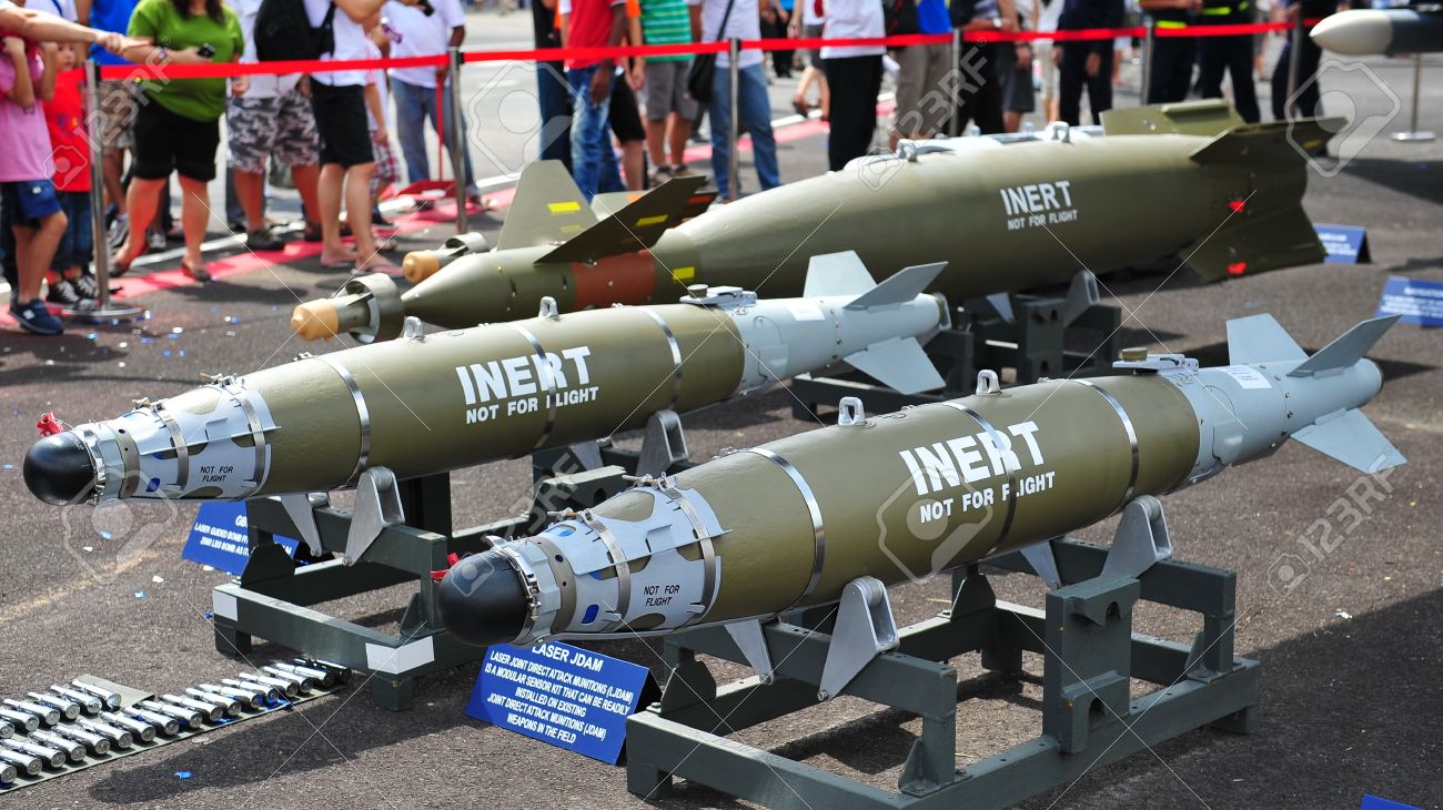 111781 86170381 13266396 Inert Laser Joint Direct Attack Munition JDAM ...