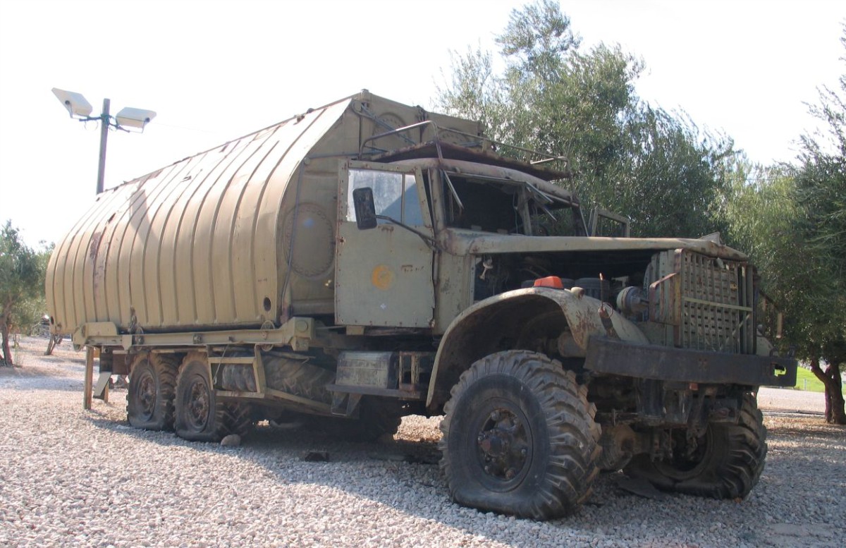 PMP Pontoon Bridge latrun KRAZ 214 :: Mycity-Military.com