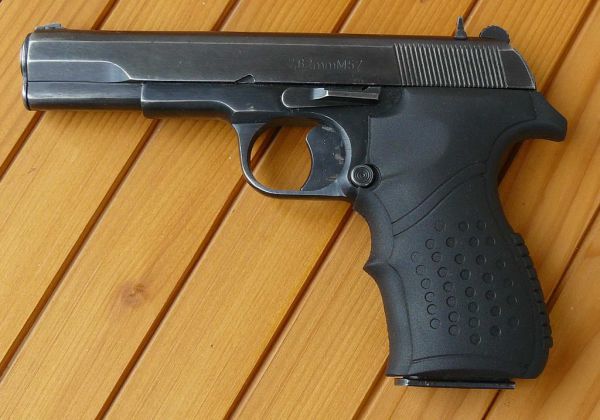 Pištolj CZ M88 kal. 9mm