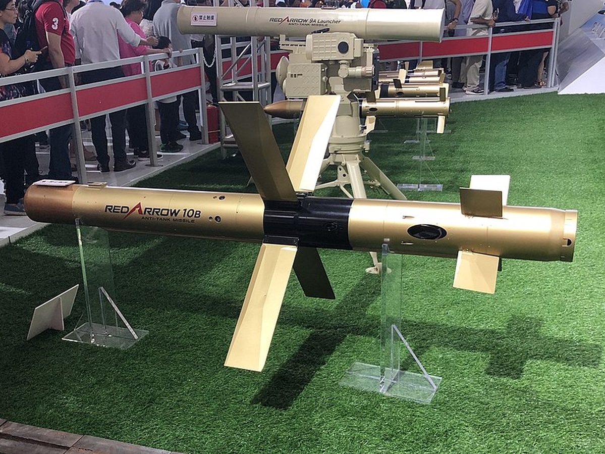 799px Red Arrow 10 Anti tank missile :: Mycity-Military.com