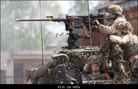 Teški mitraljezi 12,7mm Browning M2 i 12,7mm DŠK/DShK